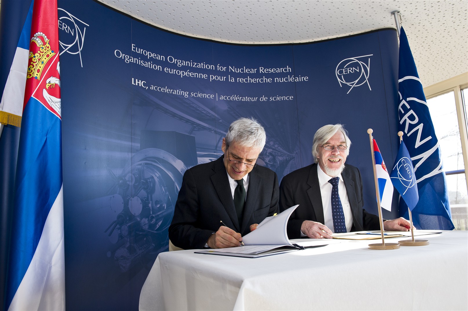 Serbian President visits CERN